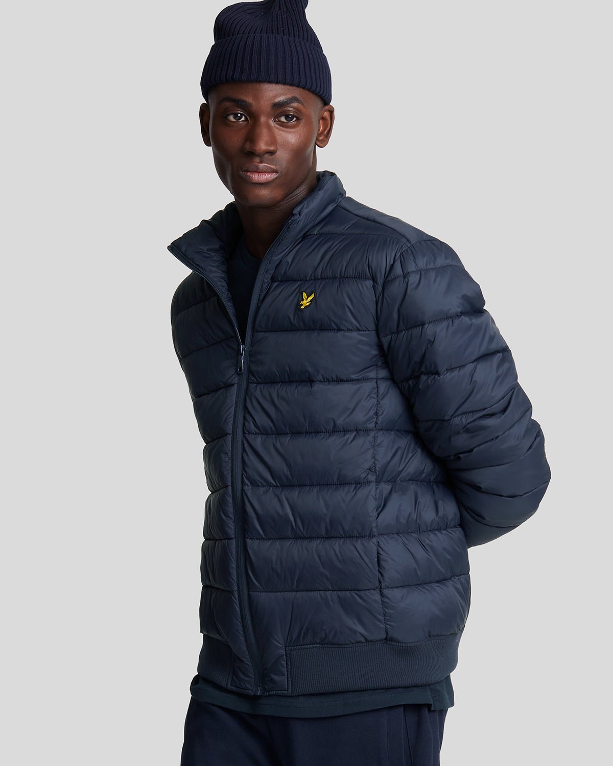 Lyle & Scott Men's Funnel Neck Puffer Jacket in Dark Navy