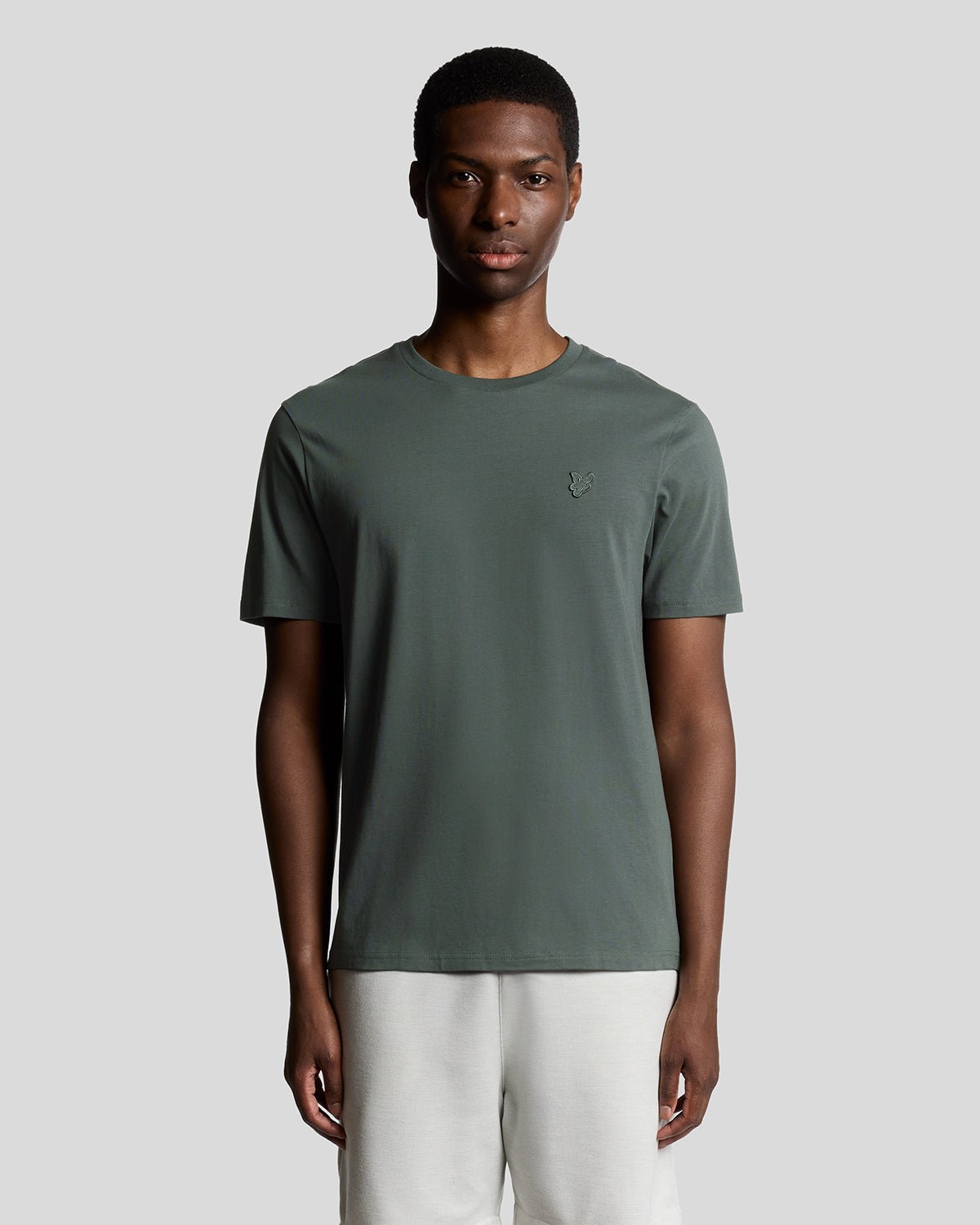 Lyle & Scott Men's Tonal Eagle T-Shirt in Black Water